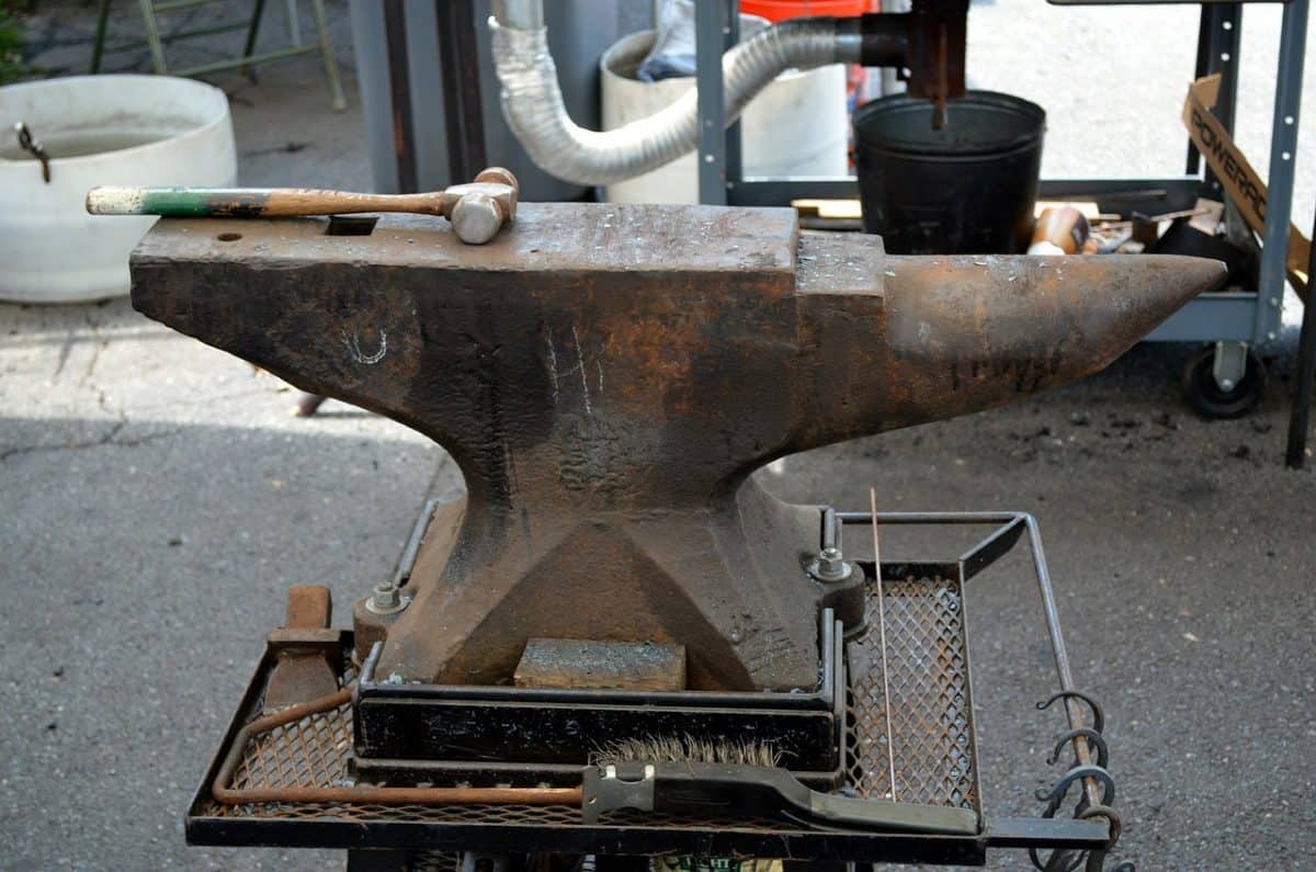 How To Choose The Best Anvil For Your Forge Salt In My Coffee