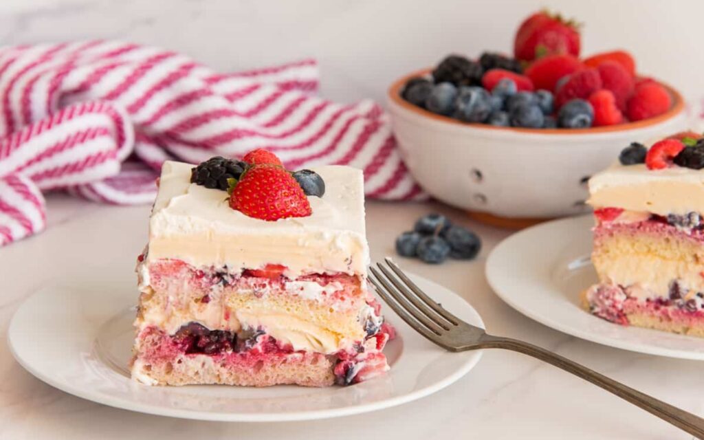21 Heavenly Raspberry Recipes To Try While They're In Season - Salt in ...