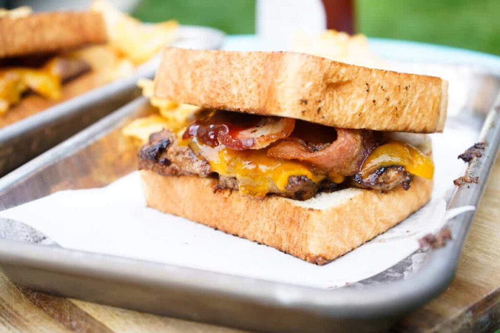 Mouthwatering Burger Recipes - Salt in my Coffee