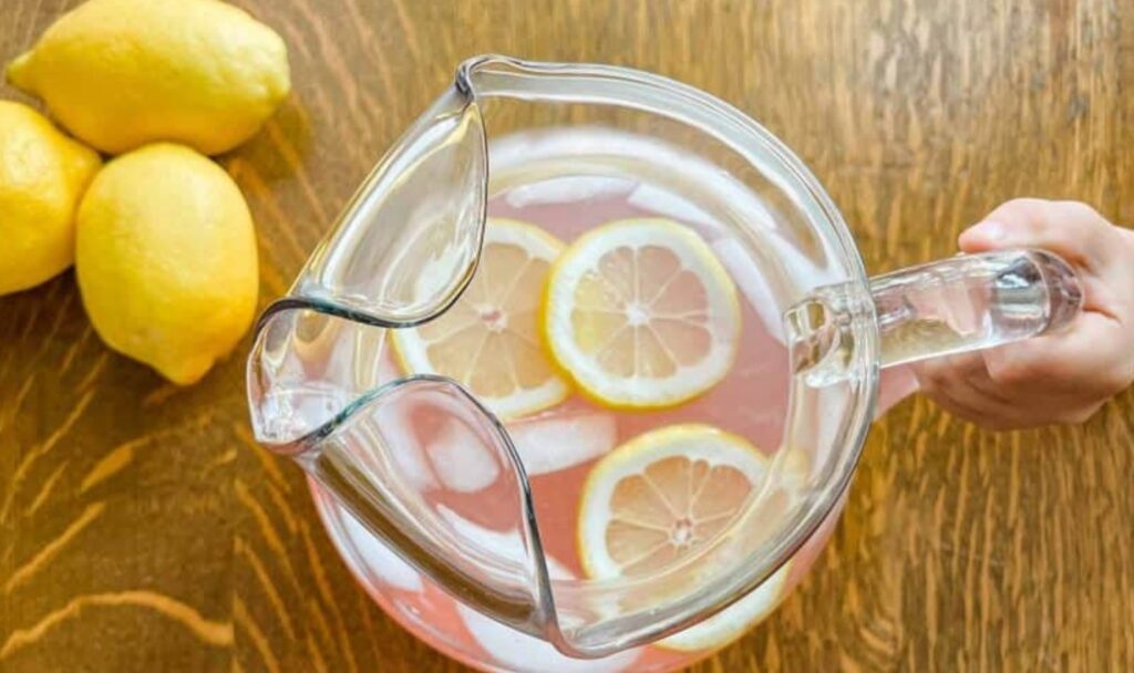 20 Edible Flower Recipes That Are Easy and Fun - Salt in my Coffee